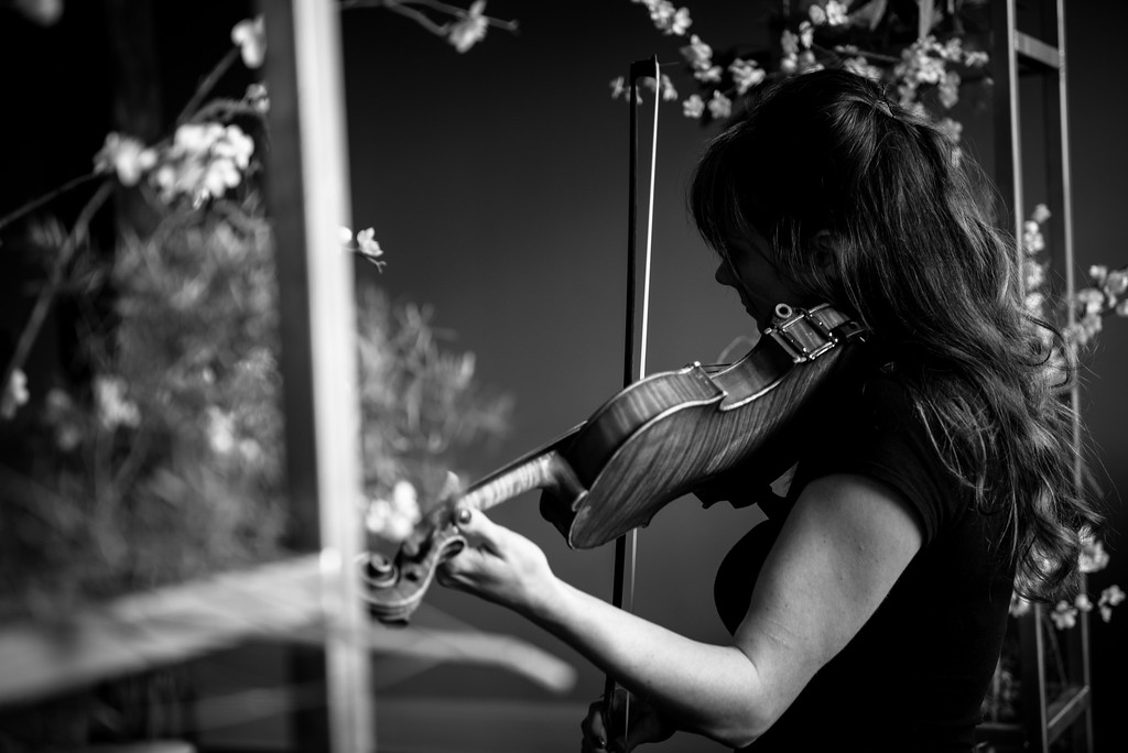 Hanna Mignano, Violinist - Pearl by David's